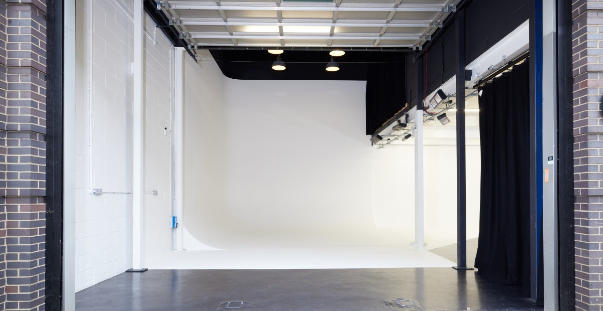 Studio 6 - Loft Studios